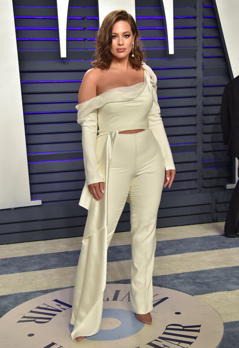 What Size Is Ashley Graham? Height, Weight, Measurements & More