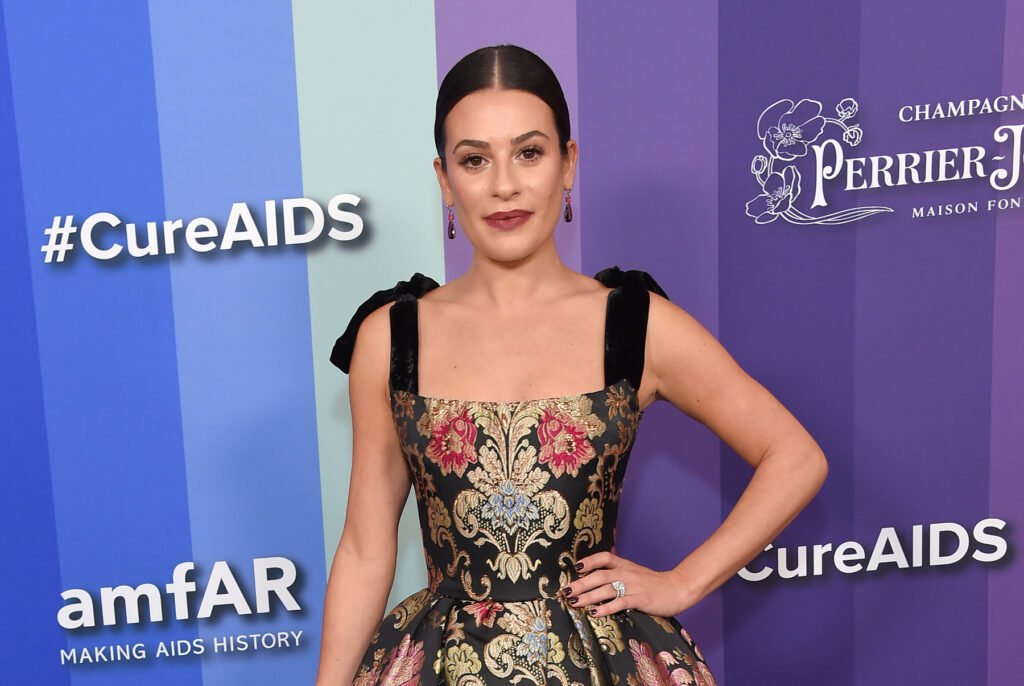 Heather Graham's Height, Weight, Bio, Measurements & More