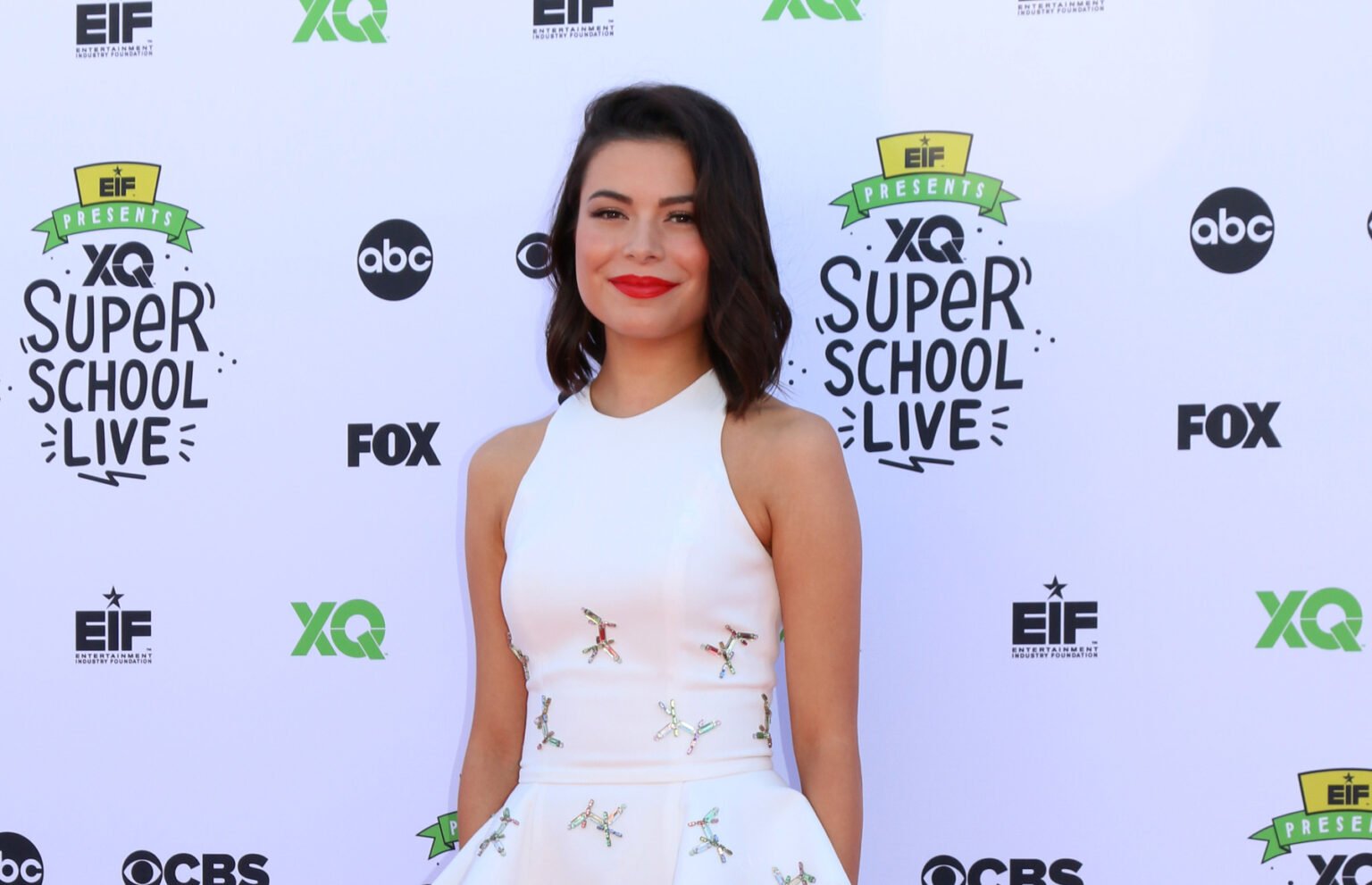 Miranda Cosgrove Measurements: Height, Weight & More