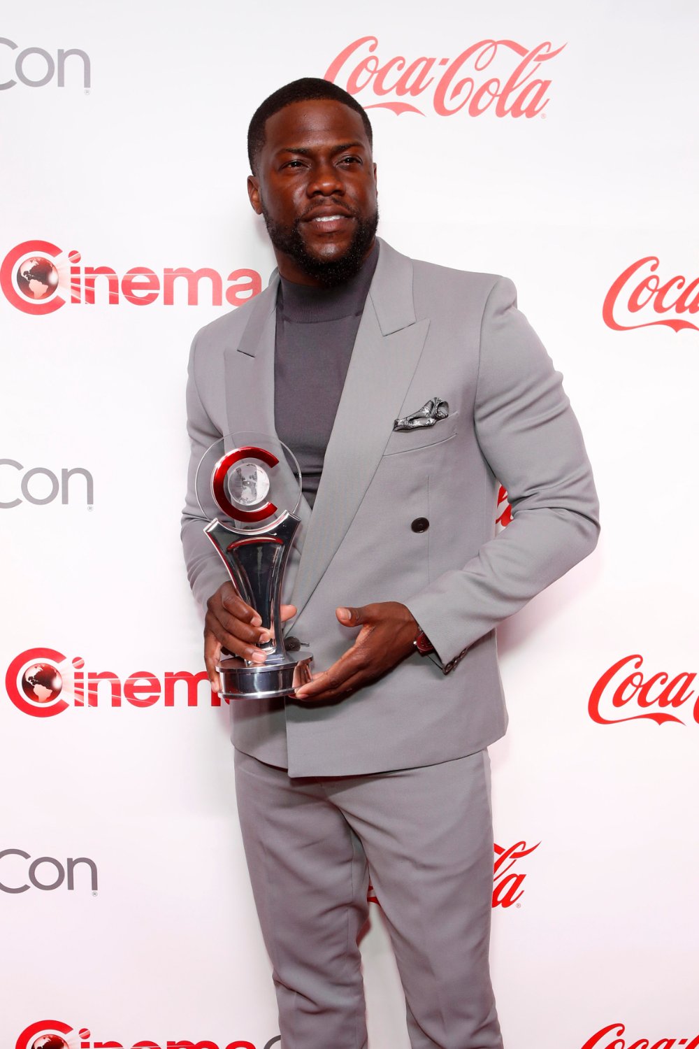Kevin Hart's Height, Weight, Age, Net Worth, Love Life & More