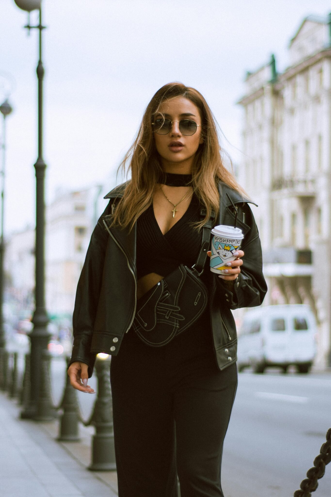 30+ Fresh Coffee Date Outfits That Guarantee a Second Date (2024)