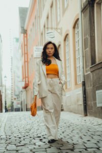 Steal Their Style: 30+ Celebrity-Inspired Greece Vacation Outfits