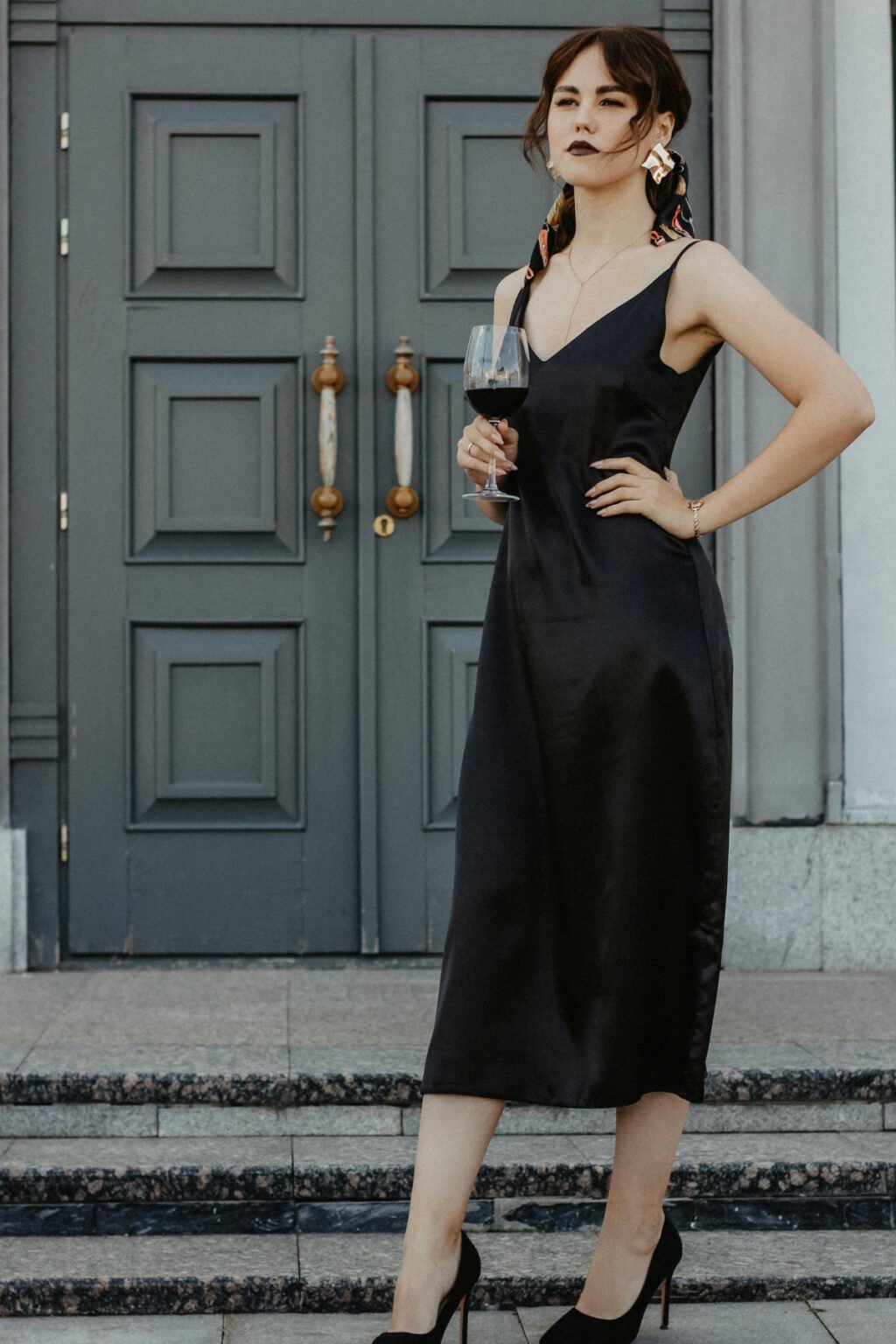 30+ Stylish Date Night Outfits That Make Your Partner's Jaw Drop