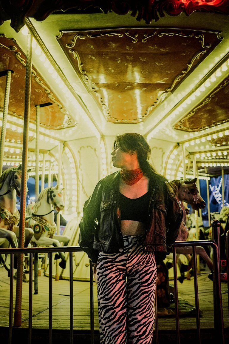 34+ Dazzling Fair Date Outfits That Will Make His Heart Race