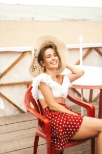 38+ Sizzling Beach Vacation Outfits for Your Next Coastal Getaway