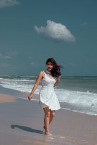 35+ Refreshing Island Vacation Outfits for a Tropical Getaway