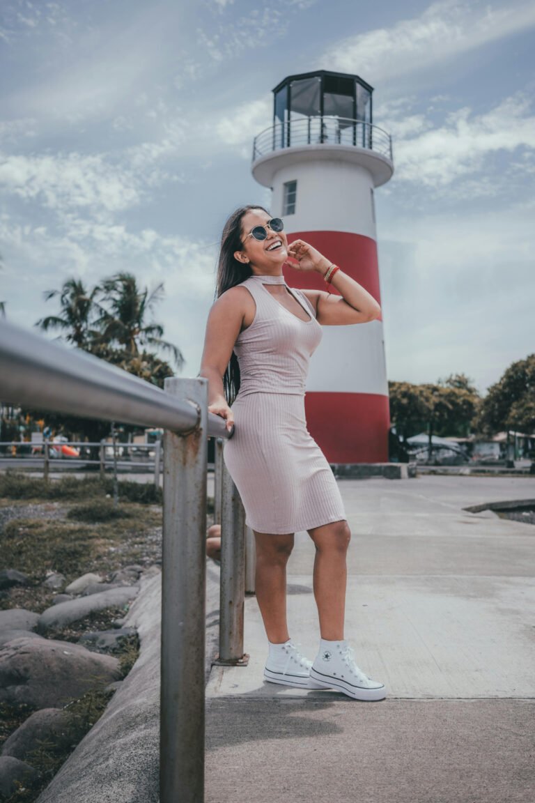 35+ Refreshing Island Vacation Outfits for a Tropical Getaway