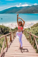 35+ Refreshing Island Vacation Outfits for a Tropical Getaway