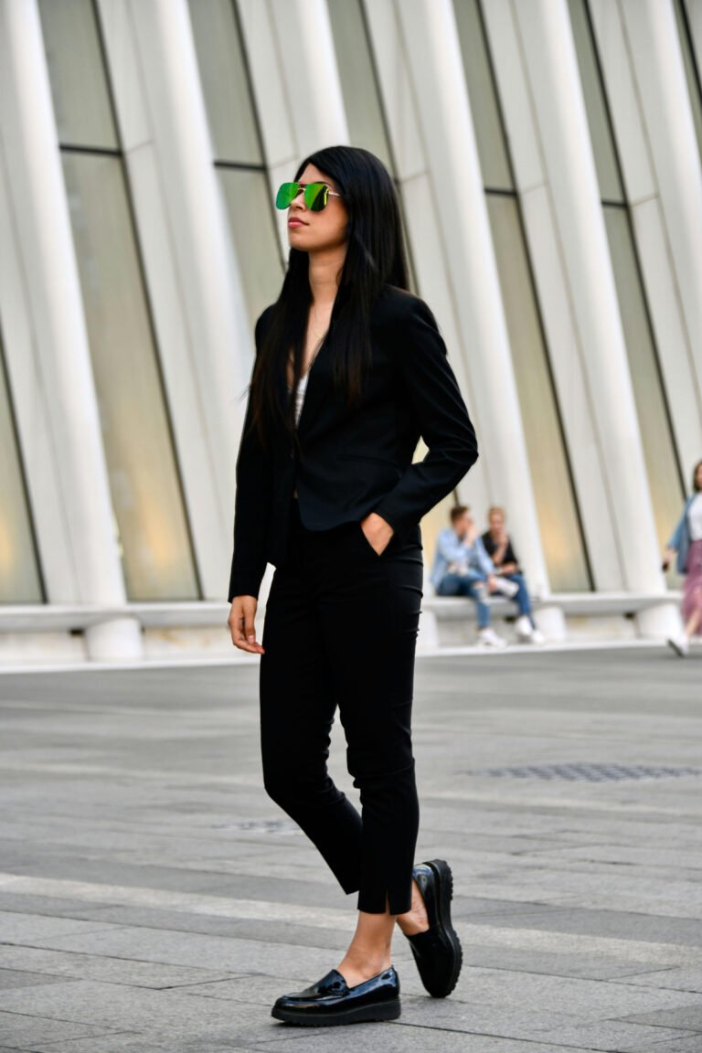 43+ Aesthetic Business Casual Outfits for Working Women