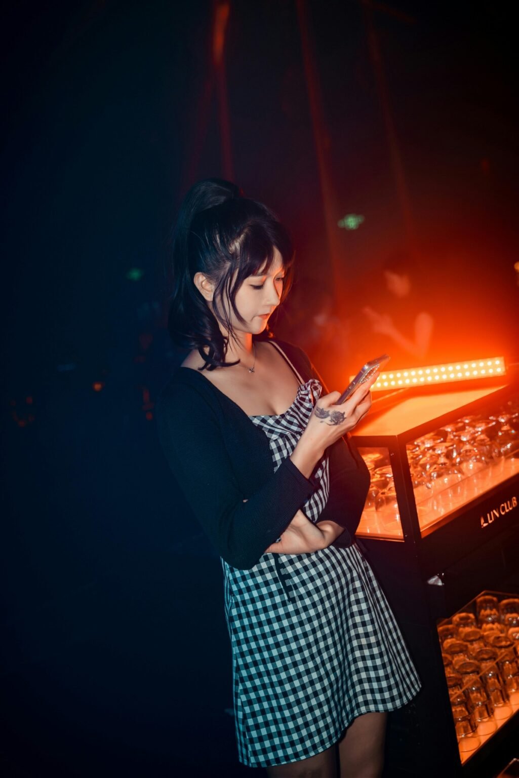 40 Dazzling Rave Outfit Ideas For Epic Dance Parties