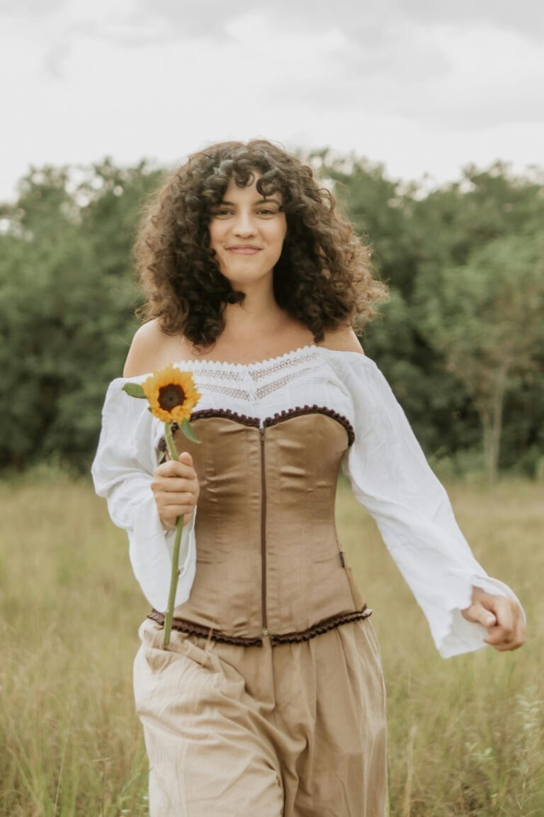 32+ Fabulous Renaissance Festival Outfits for Your Next Faire
