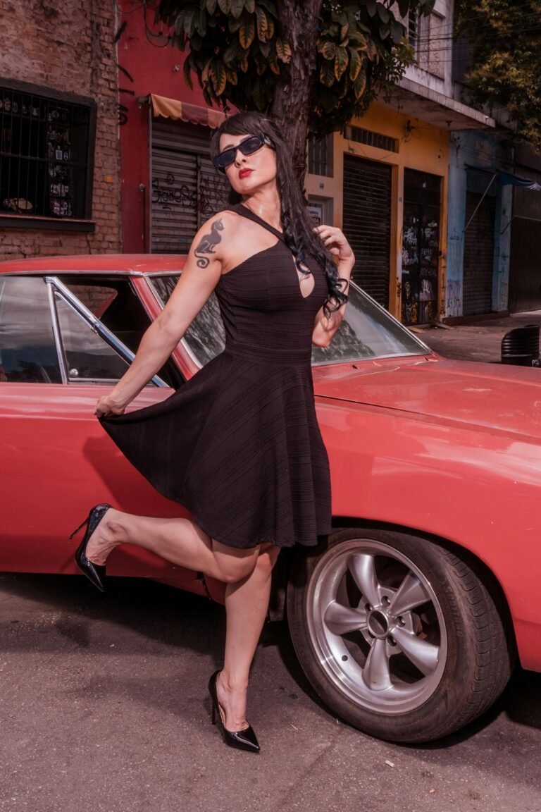 37+ Classic Vintage Outfits That Hit the Nostalgia