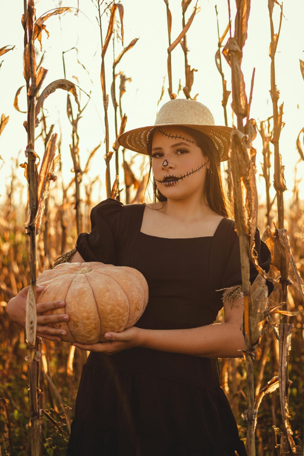 33+ Spooky Halloween Costumes That'll Turn Heads at Any Party