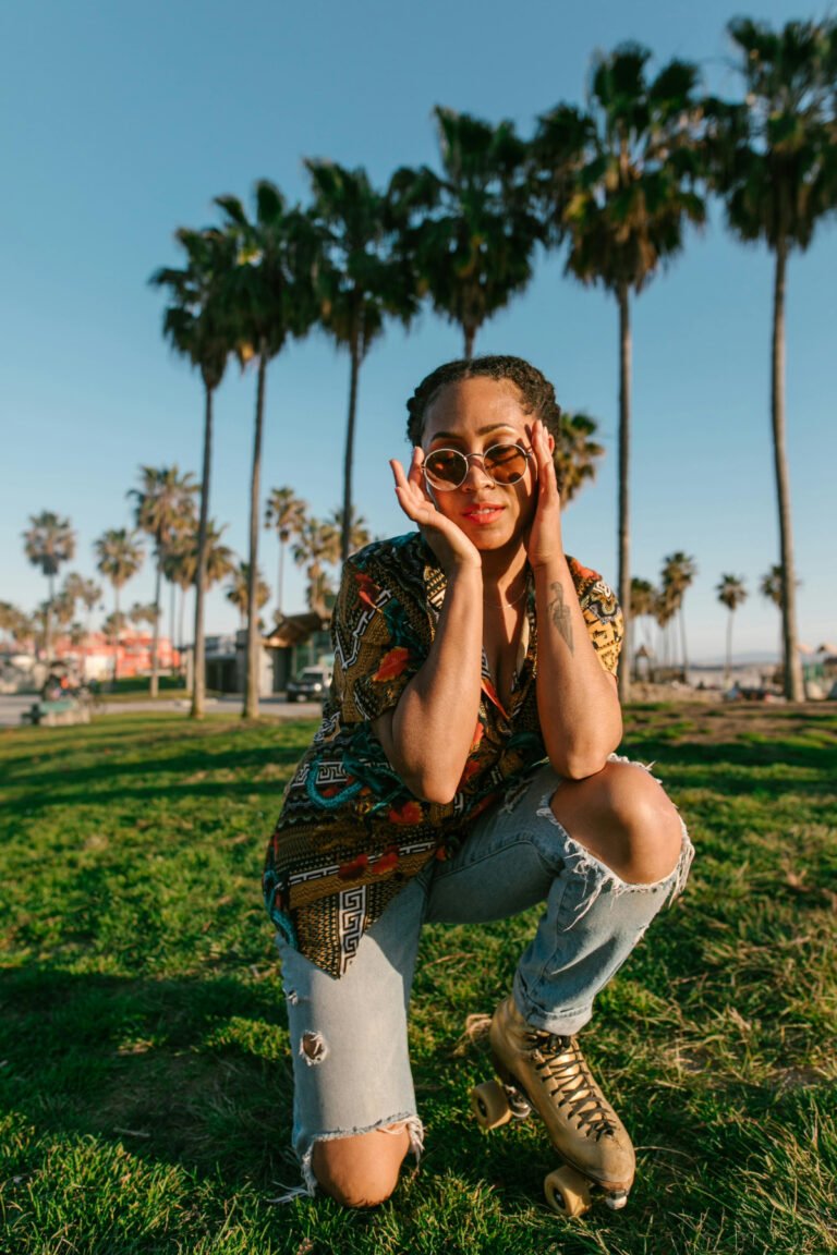 35+ Glamorous Music Festival Outfits to Stand Out in the Crowd!