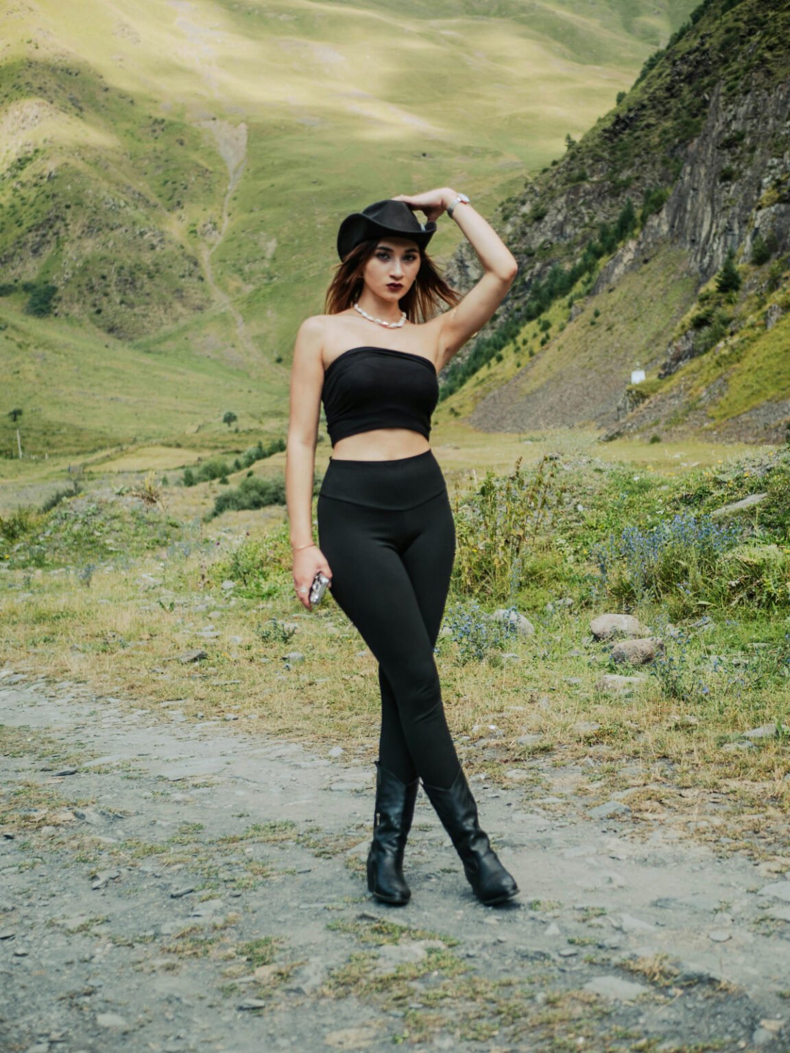 35+ Fashionable Rodeo Outfits to Rock the Western Style