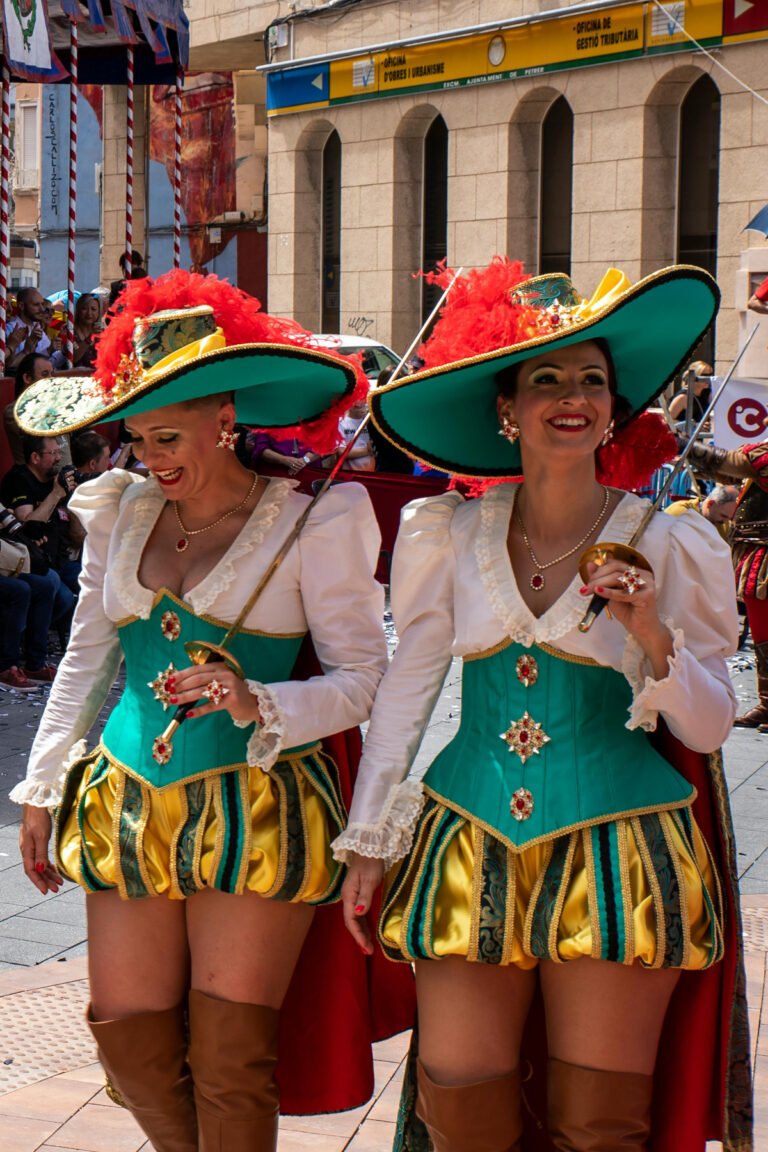 32+ Fabulous Renaissance Festival Outfits for Your Next Faire