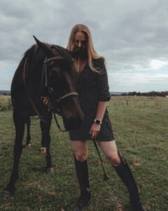 35+ Fashionable Rodeo Outfits to Rock the Western Style