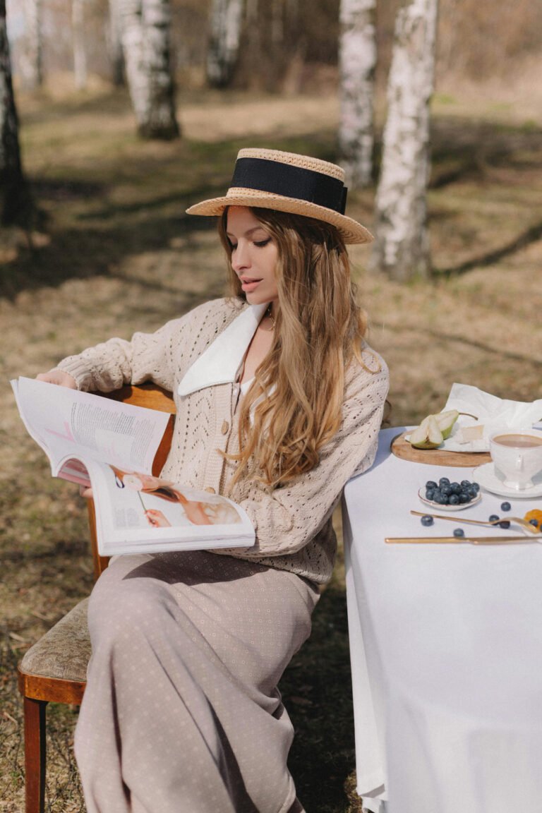 30+ Delightful Tea Party Outfits for Cozy Gatherings