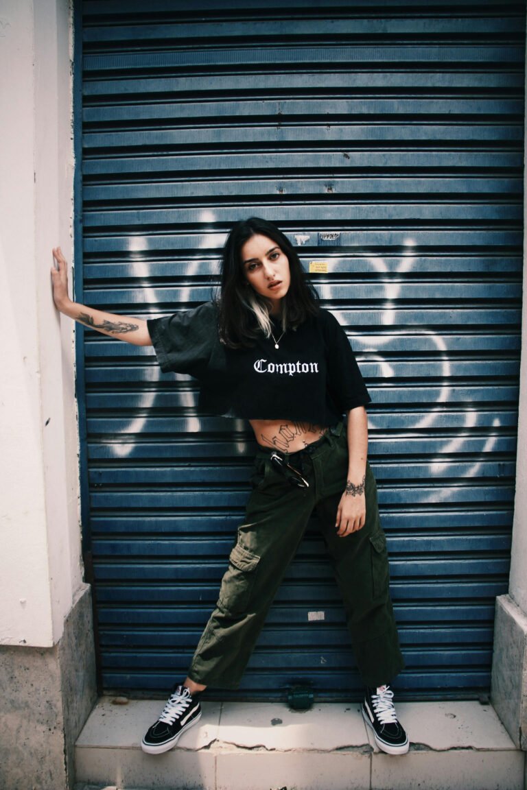 38+ Edgy Grunge Outfits That'll Make a Bold Statement