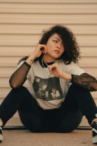 38+ Edgy Grunge Outfits That'll Make a Bold Statement