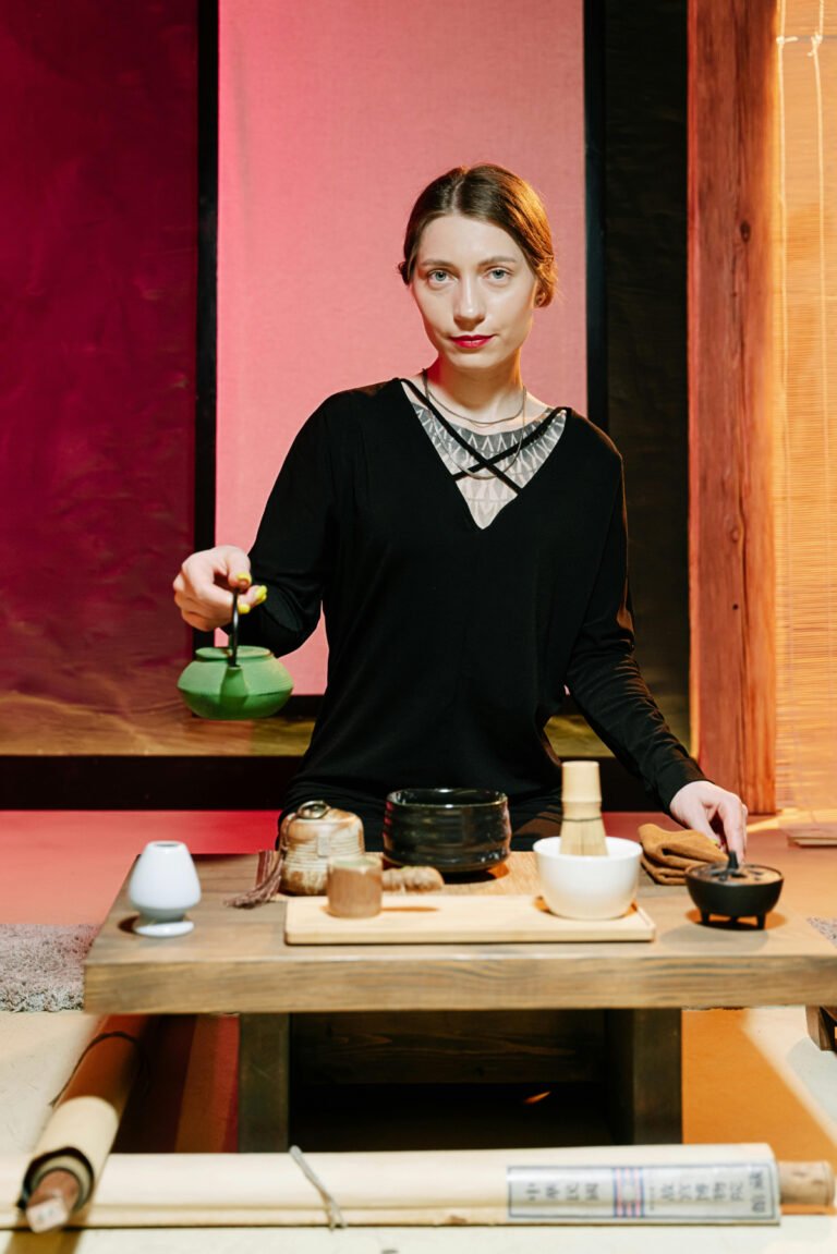 30+ Delightful Tea Party Outfits for Cozy Gatherings