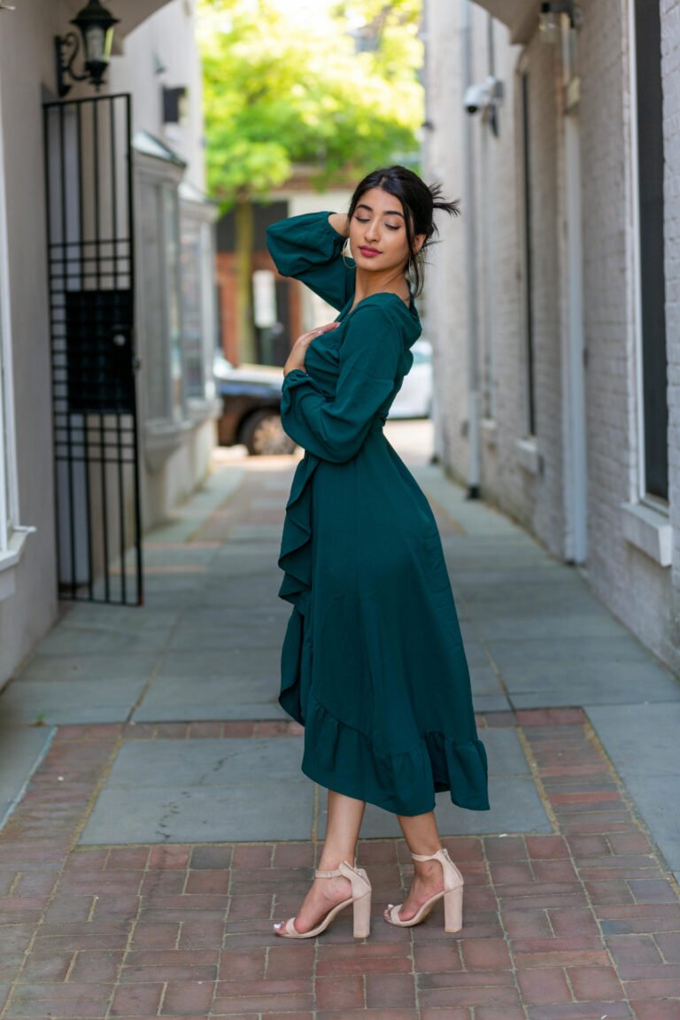 30+ Delightful Tea Party Outfits for Cozy Gatherings