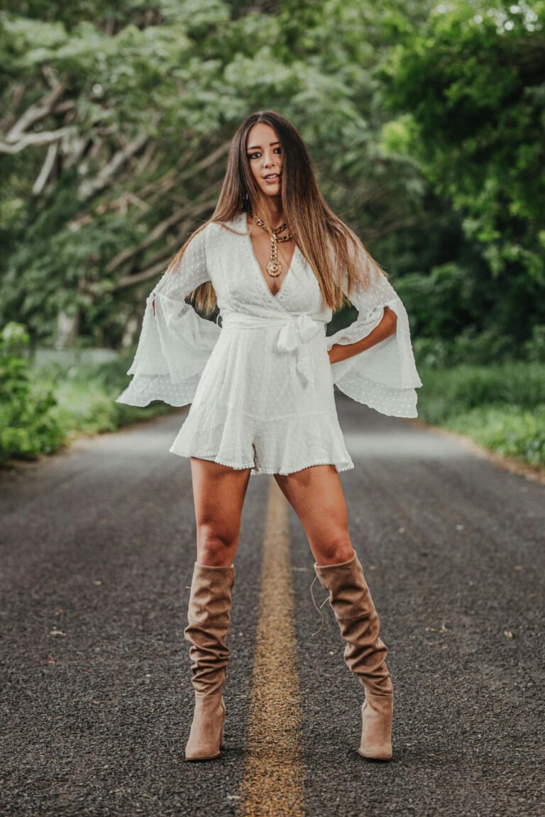 37+ Chic Boho Festival Outfits That Are Total Showstoppers