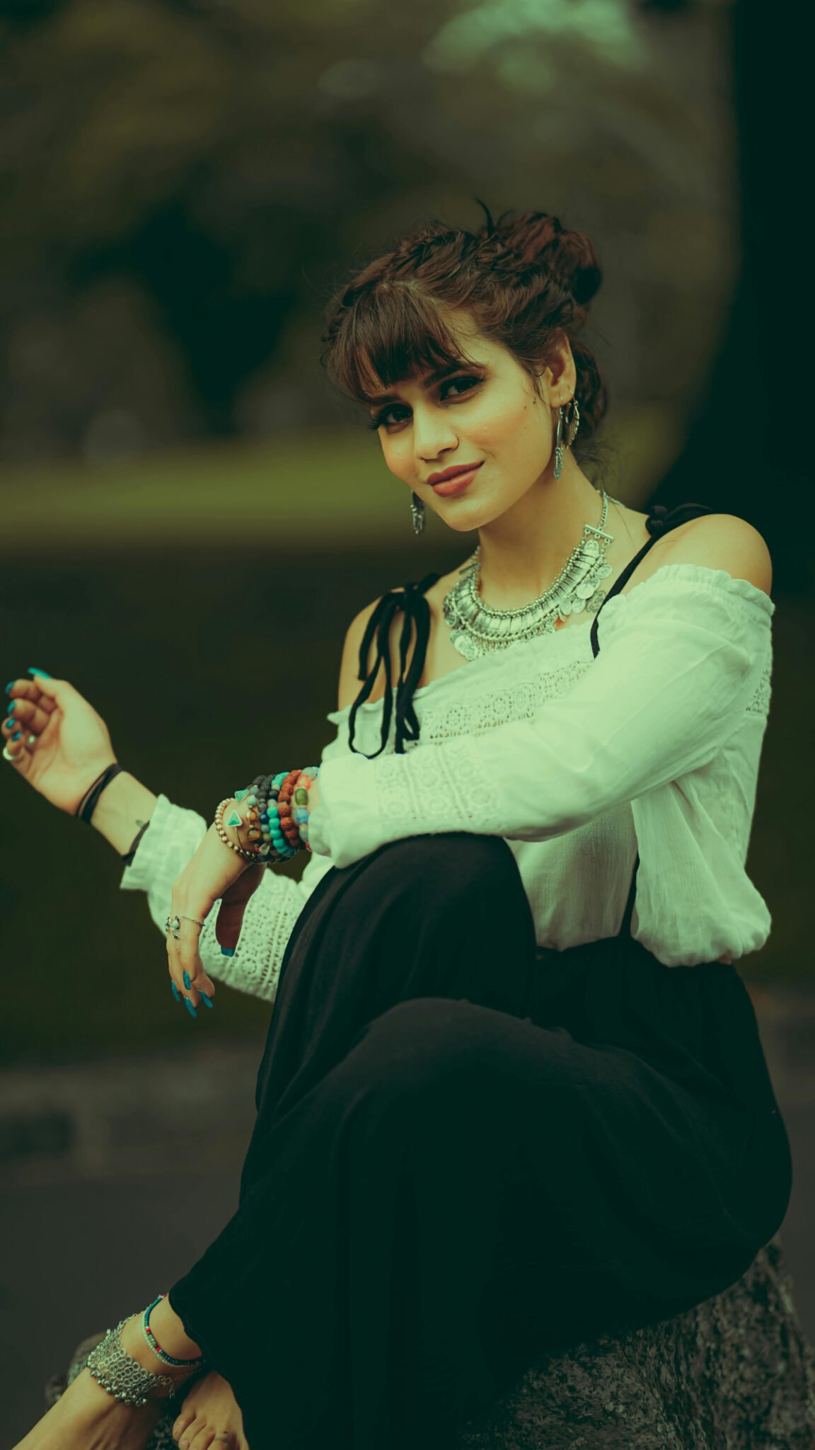 37+ Chic Boho Festival Outfits That Are Total Showstoppers