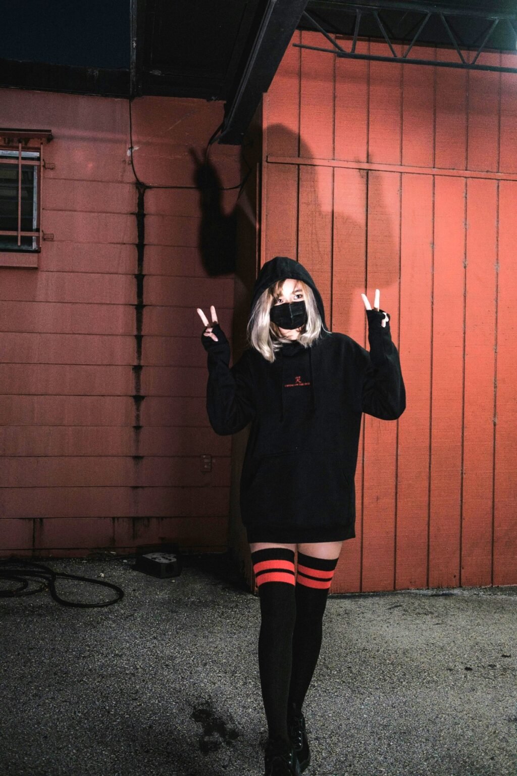 38+ Edgy Grunge Outfits That'll Make a Bold Statement