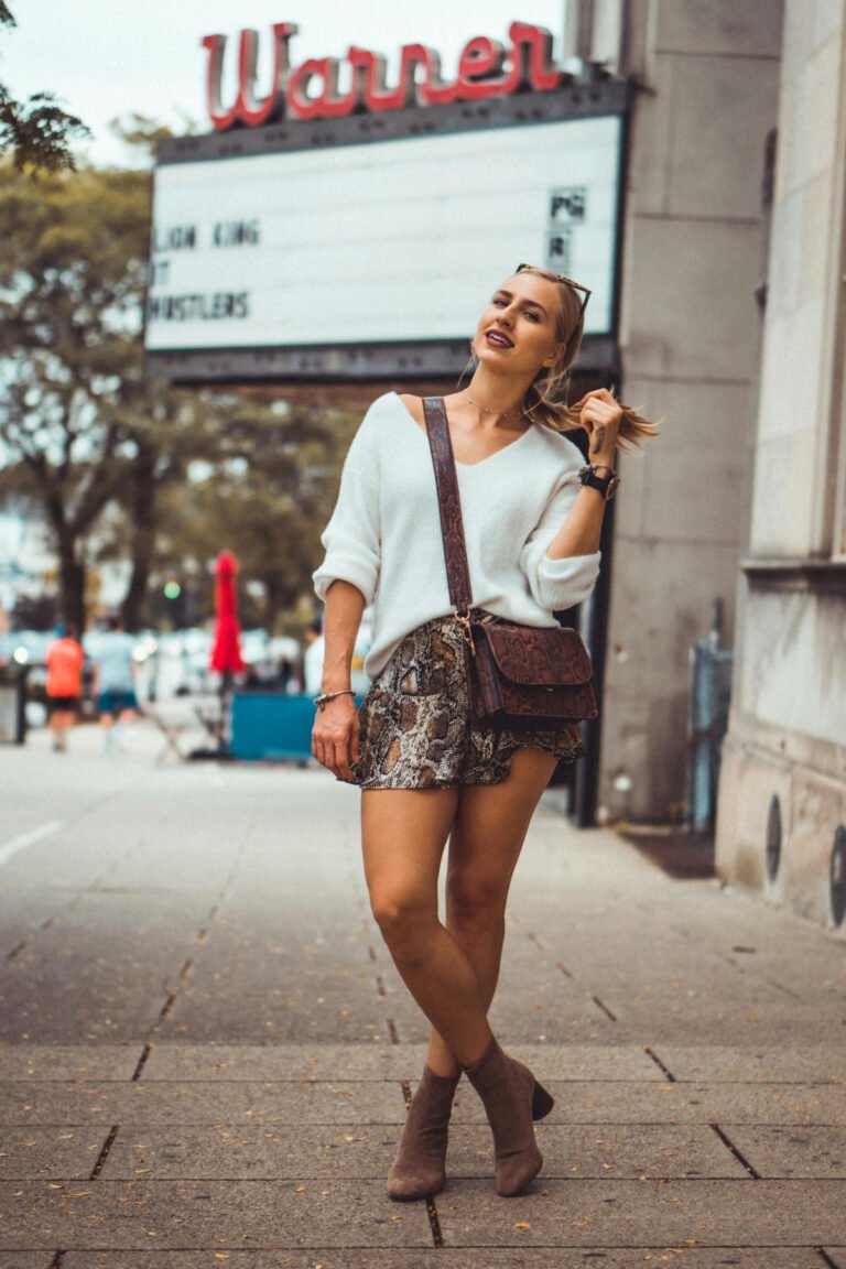 35+ Fancy First Date Outfits That'll Win His Heart (And a Second Date)