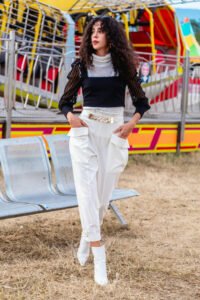 33+ Dazzling Carnival Outfits for the Ultimate Festive Look