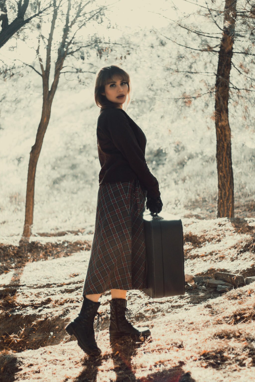 30+ Classy Dark Academia Outfits You Must Have In Your Wardrobe