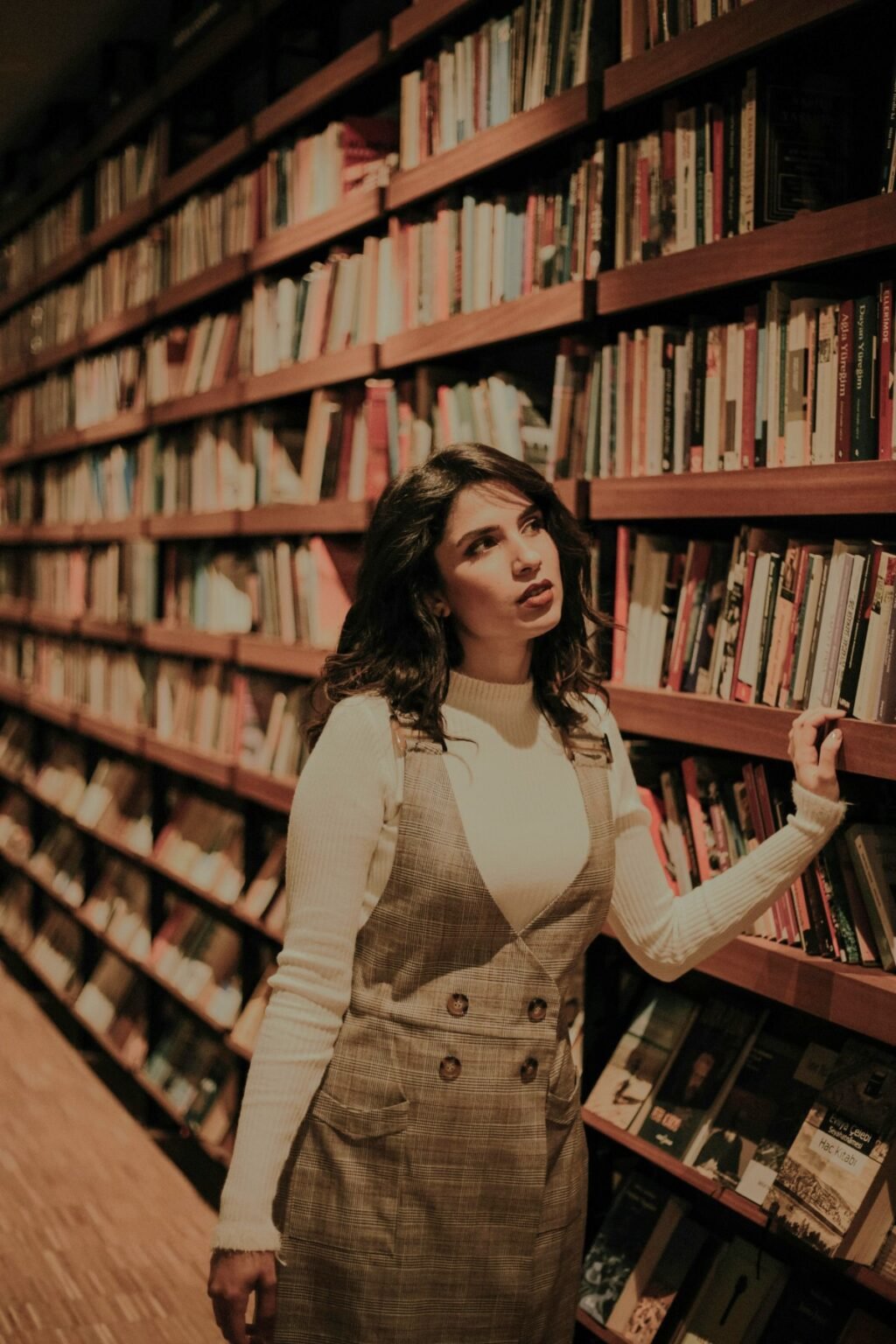 30+ Classy Dark Academia Outfits You Must Have In Your Wardrobe