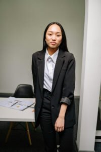 37+ Professional Interview Outfits to Win HR (And Get Hired!)