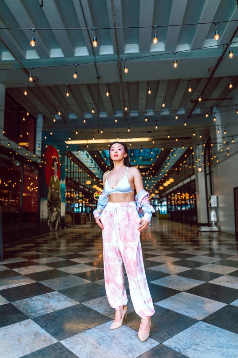 30+ Unique Indie Outfits That'll Make You Stand Out Everywhere