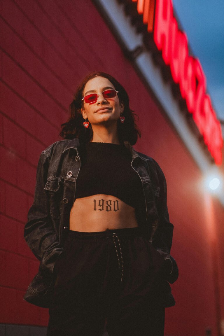 34+ Fashionable Jean Jacket Outfits That'll Never Go Out of Style