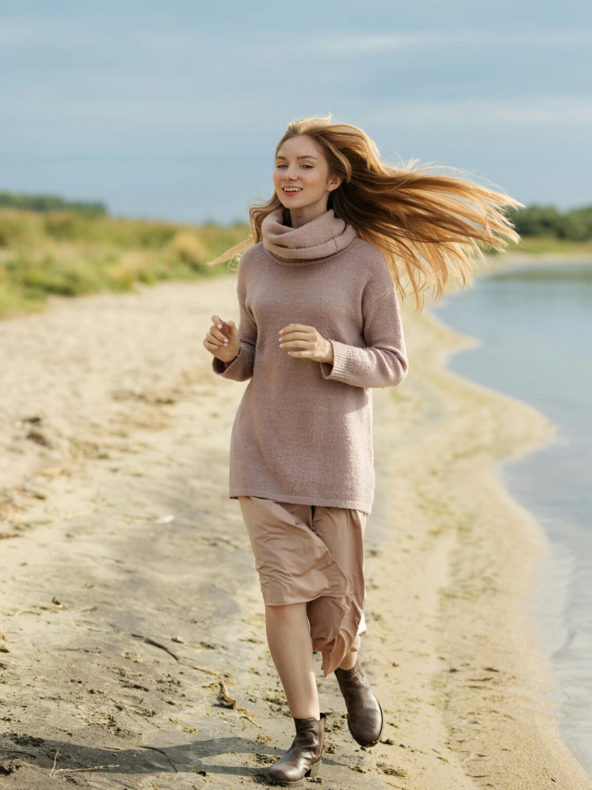 30+ Stylish and Cozy Sweater Dress Outfits You Need this Season