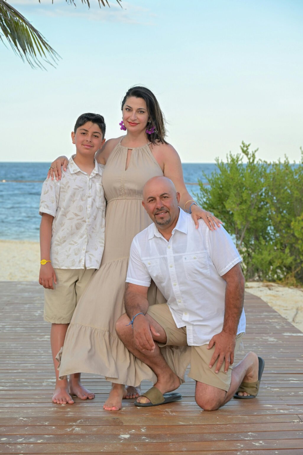 33+ Stylish Family Photo Outfit Ideas for Picture-Perfect Moments