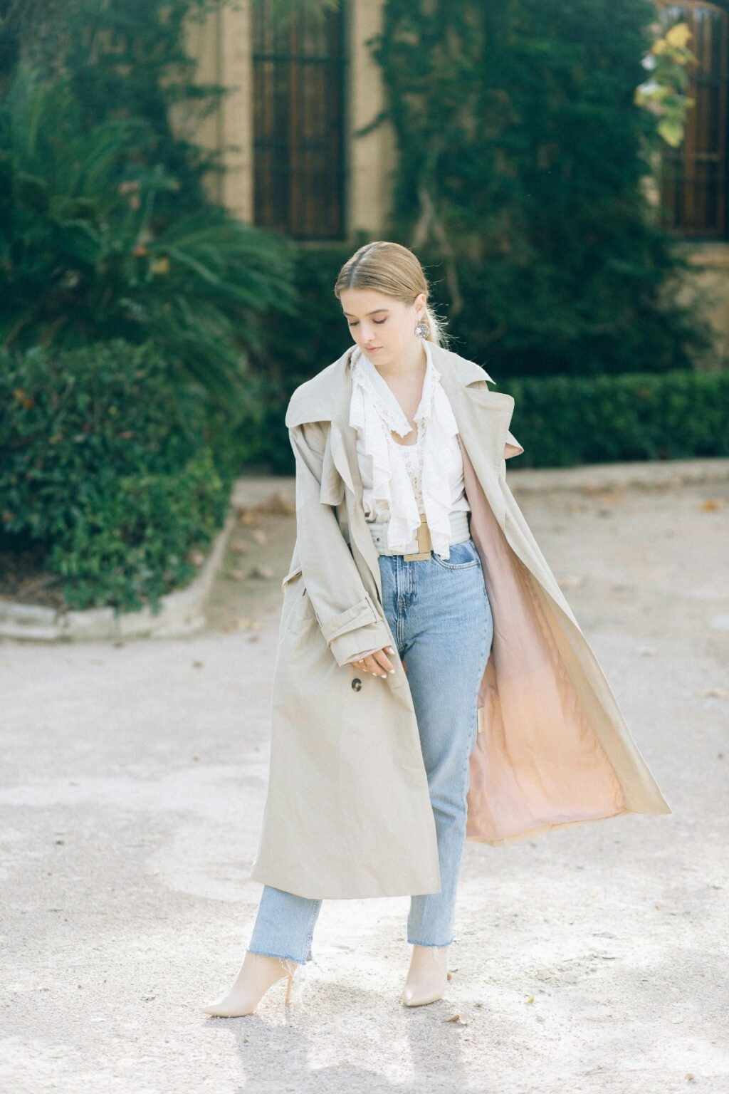 32+ Aesthetic Old Money Winter Outfits That Look Expensive