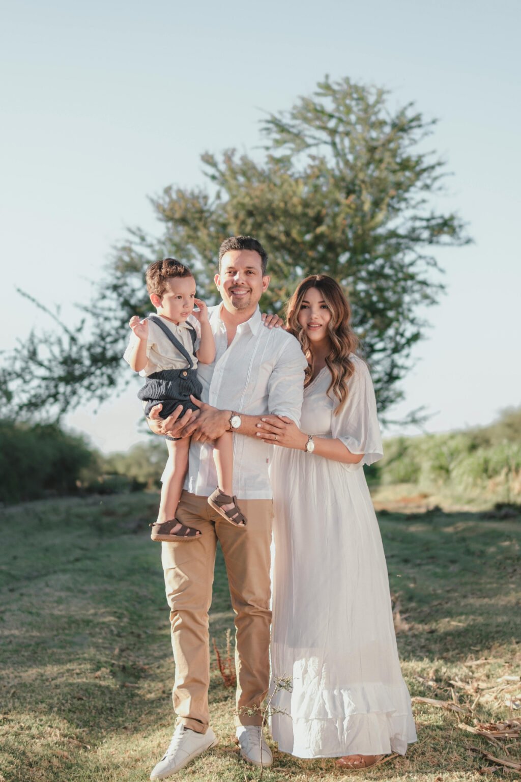 33+ Stylish Family Photo Outfit Ideas for Picture-Perfect Moments