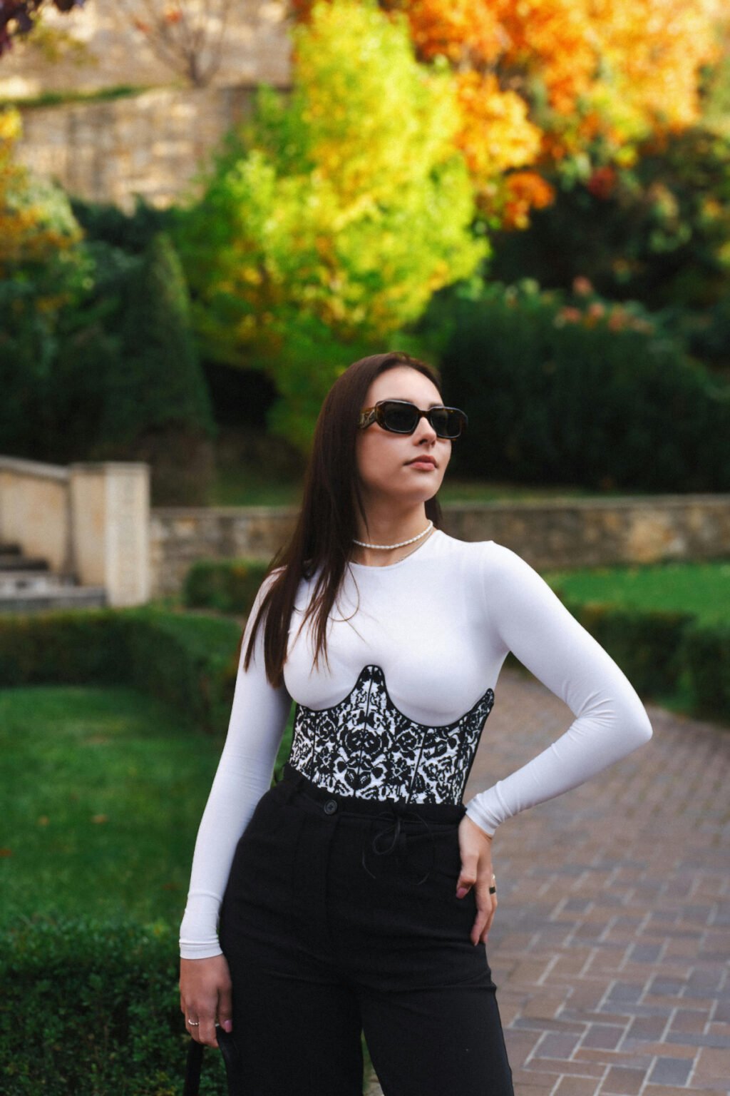 25+ Mind-Blowing Corset Outfit Ideas Worth Copying