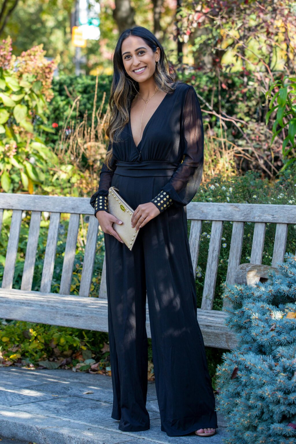 30+ Elegant Country Club Outfits: From the Green to the Lounge