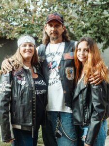 33+ Stylish Family Photo Outfit Ideas for Picture-Perfect Moments