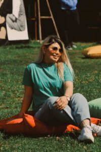 30+ Sensational Summer Festival Outfits to Stand Out in the Crowd