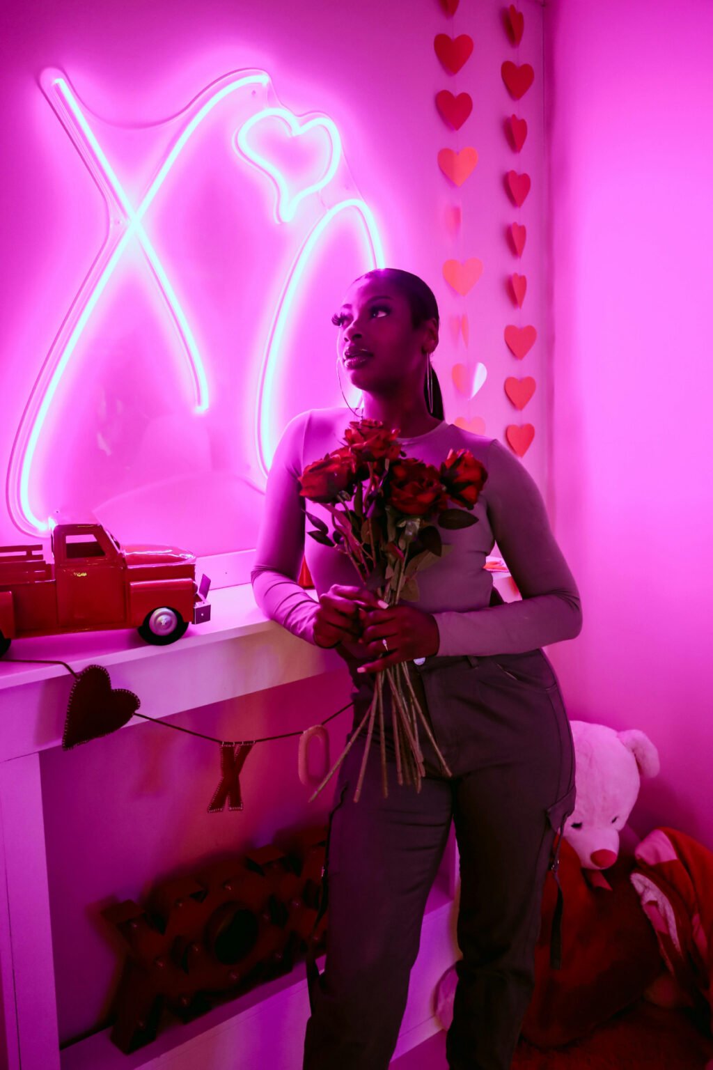 30+ Irresistible Valentine’s Day Outfits You'll Love (And So Will He!)