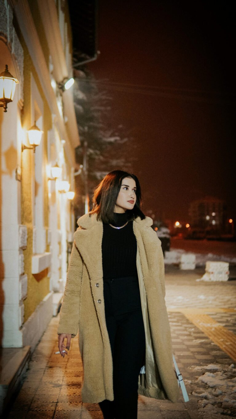 30+ Fashionable Winter Date Night Outfits That Keep You Cozy & Cute