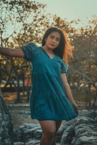 30+ Modern Denim Dress Outfits That Transition From Day To Night