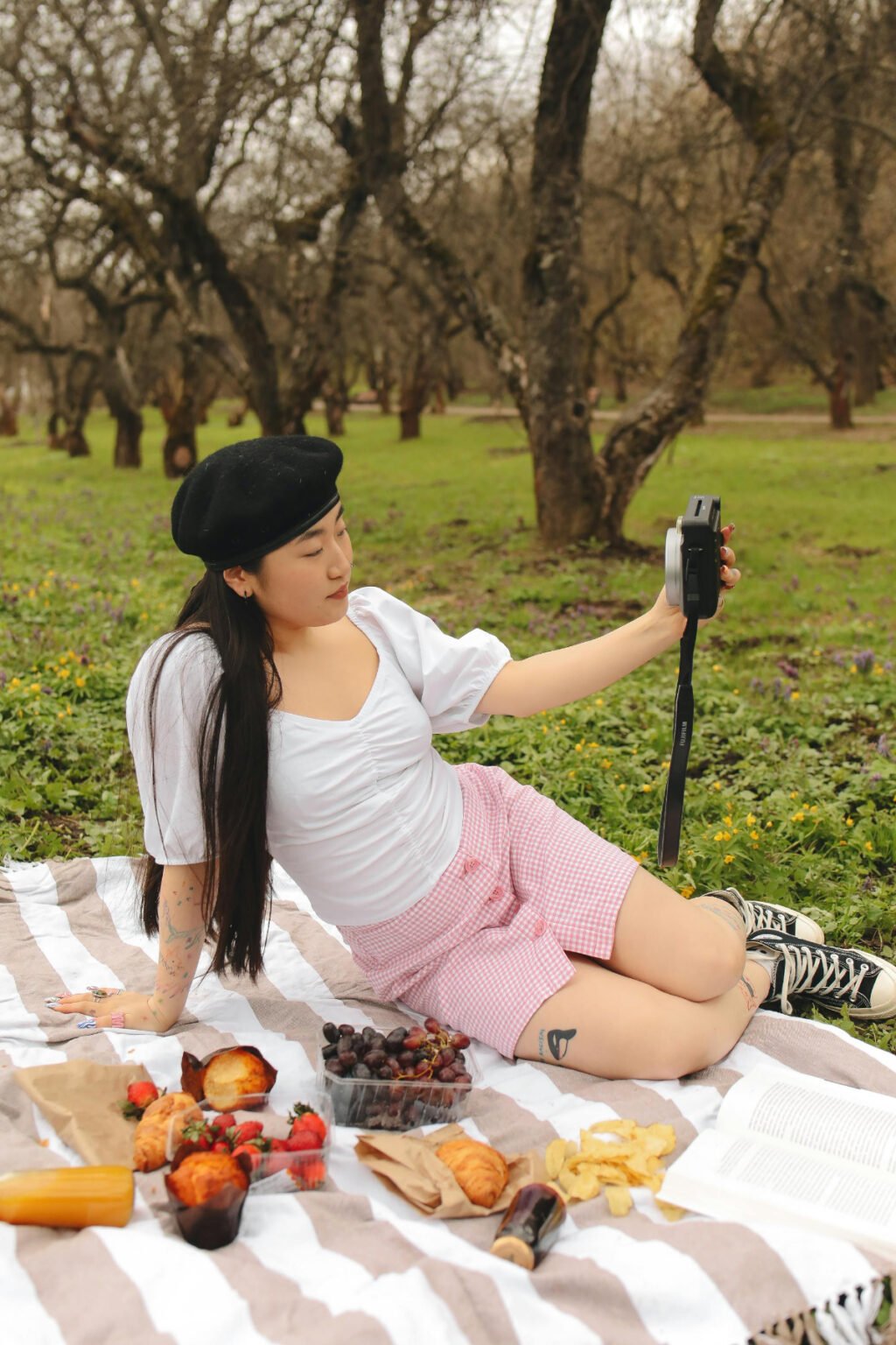 34+ Refreshing Picnic Outfits You Must Try for a Fun Day Out