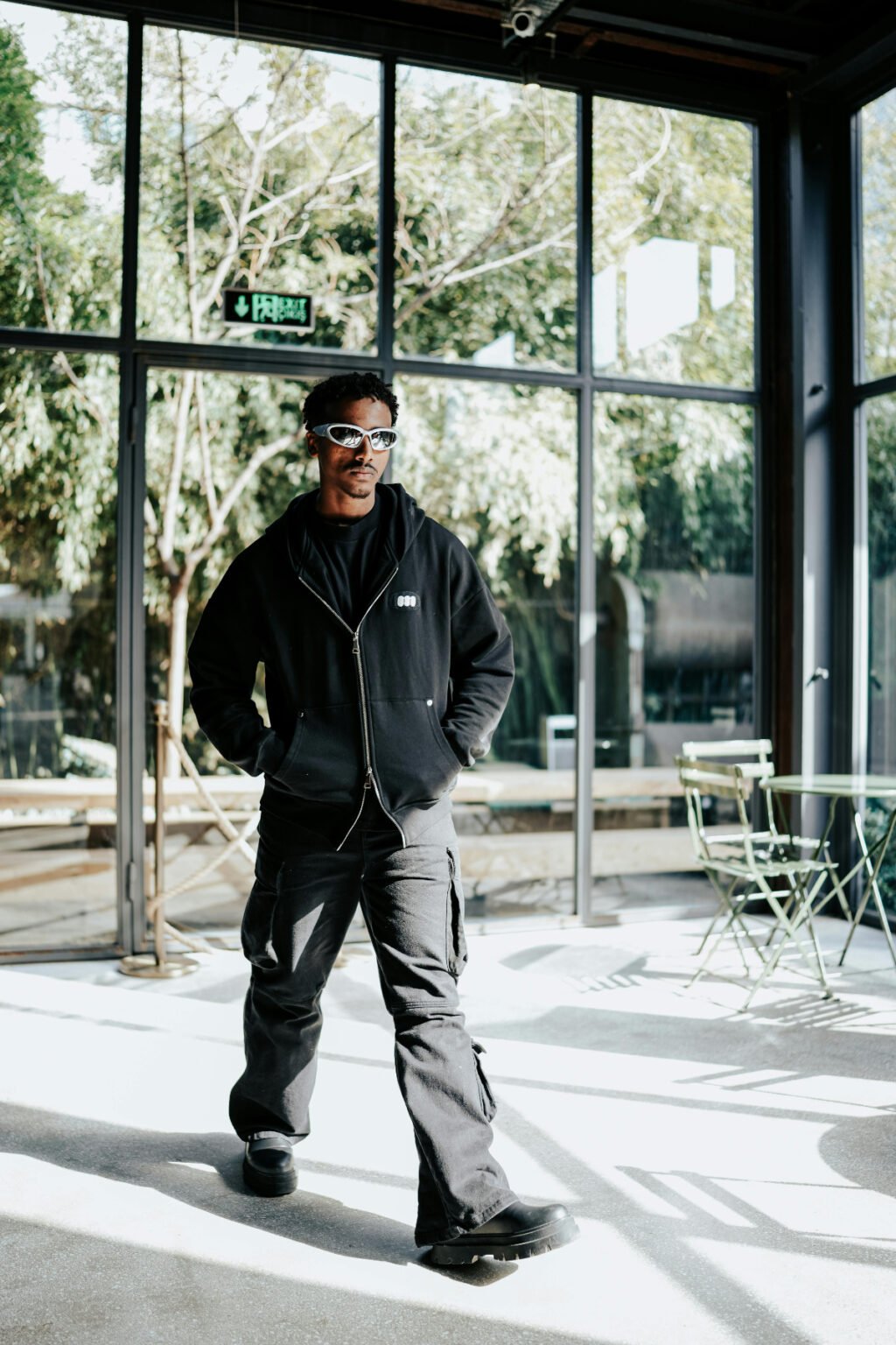 35+ Sophisticated All Black Outfits for Men: From Casual To Formal