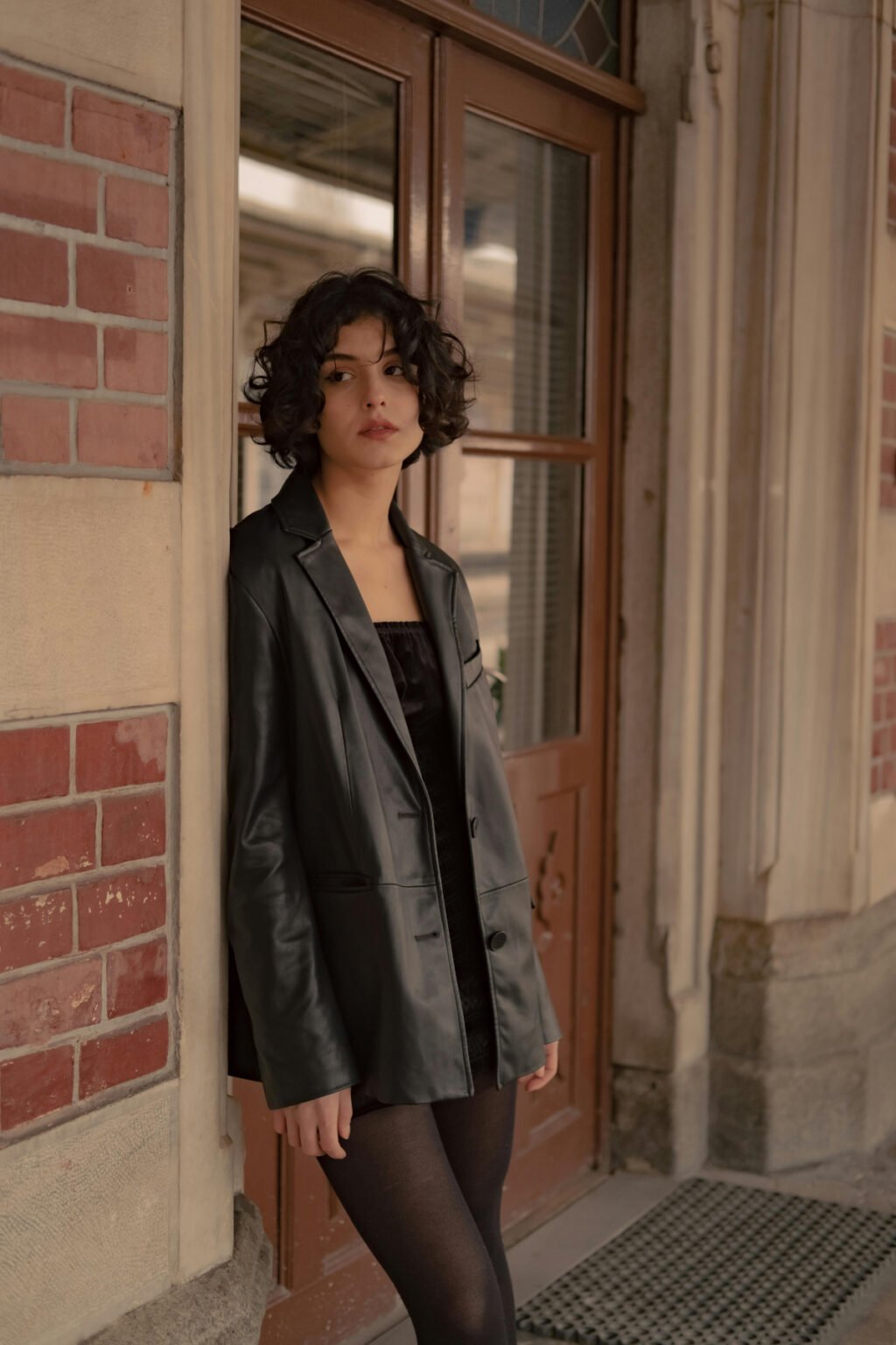 30+ Trendy Leather Jacket Outfits for Every Season & Style